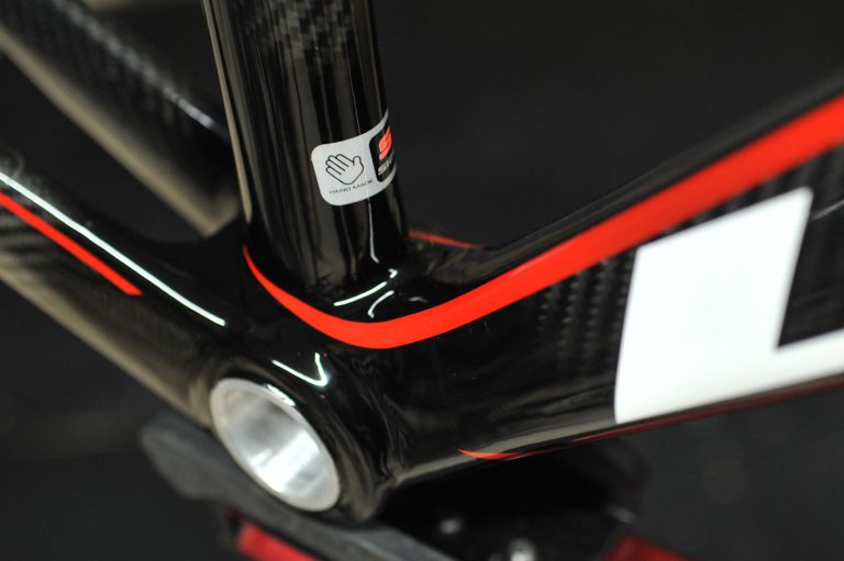 LOOK 576 2種類のコート剤を使用したプレミアムなガラスコーティング | バイキング・ザ・メンテナンス